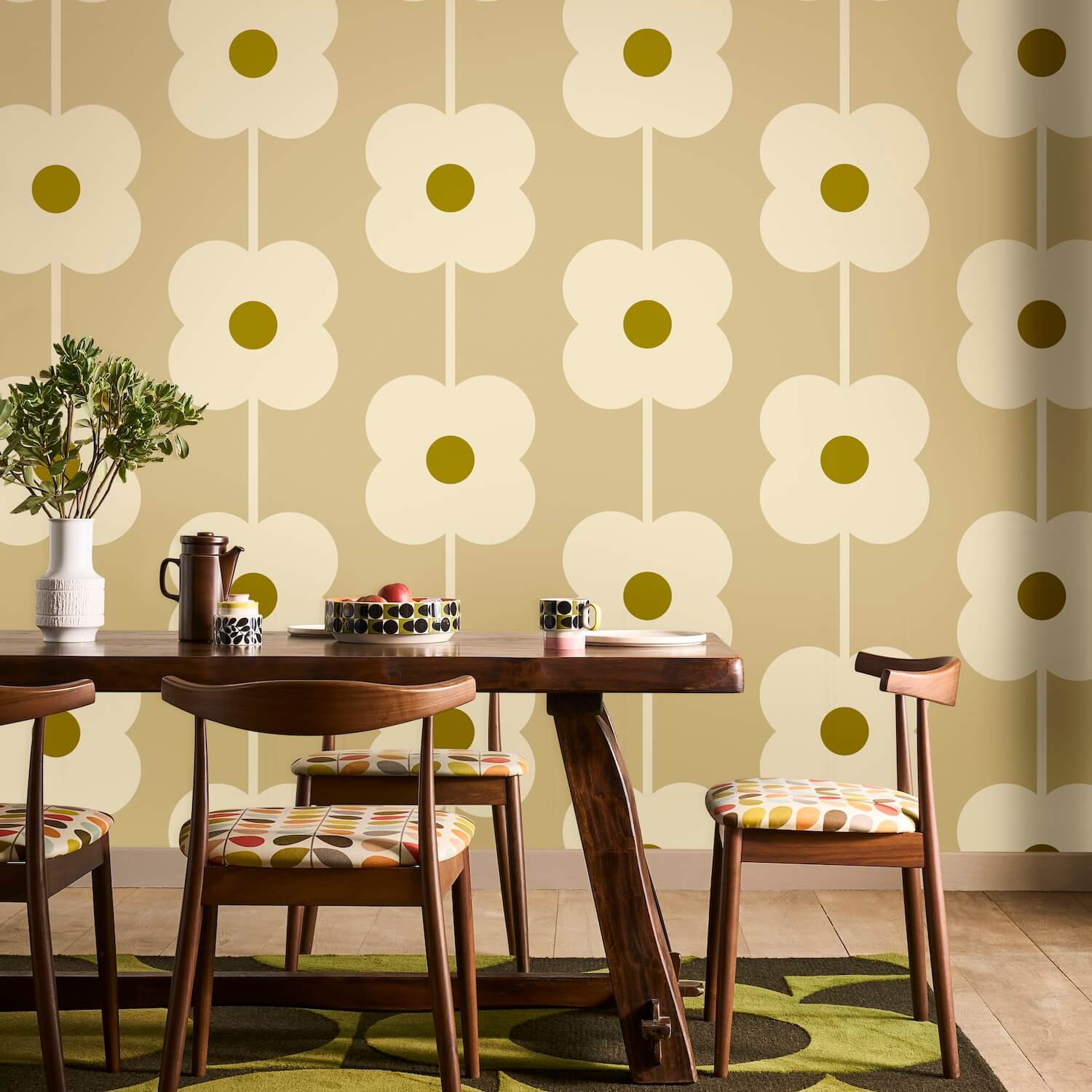 Abacus Flower Wallpaper - Wheat - 70cm x 10m | Orla Kiely