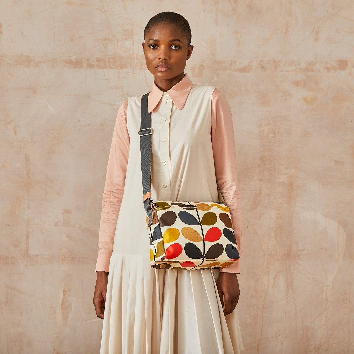 Fielder Crossbody For Women - Classic Multi Stem | Orla Kiely